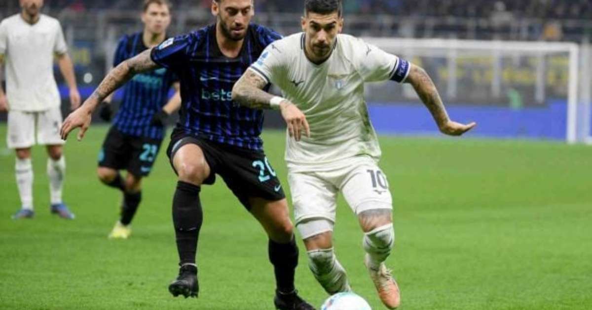 Inter faz grande jogo, vence a Lazio e assume liderança do Italiano