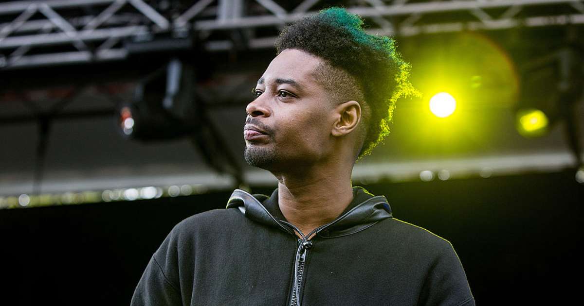 'Stardust' é o Danny Brown versão light