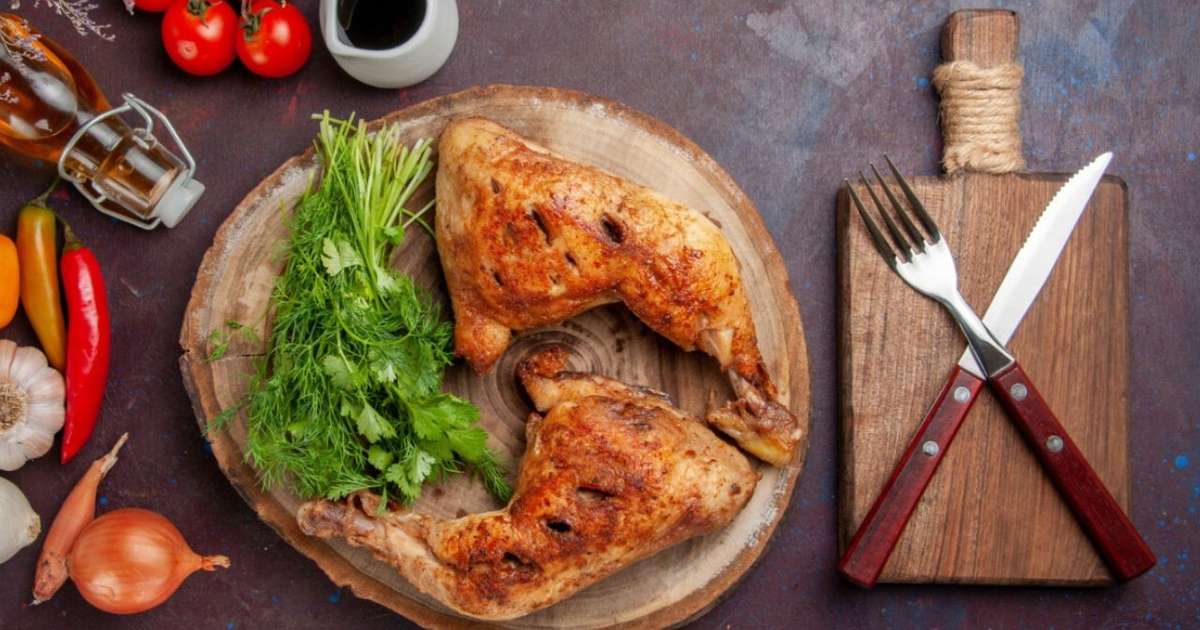 Comer pele de frango faz bem ou mal? Este estudo tem a resposta