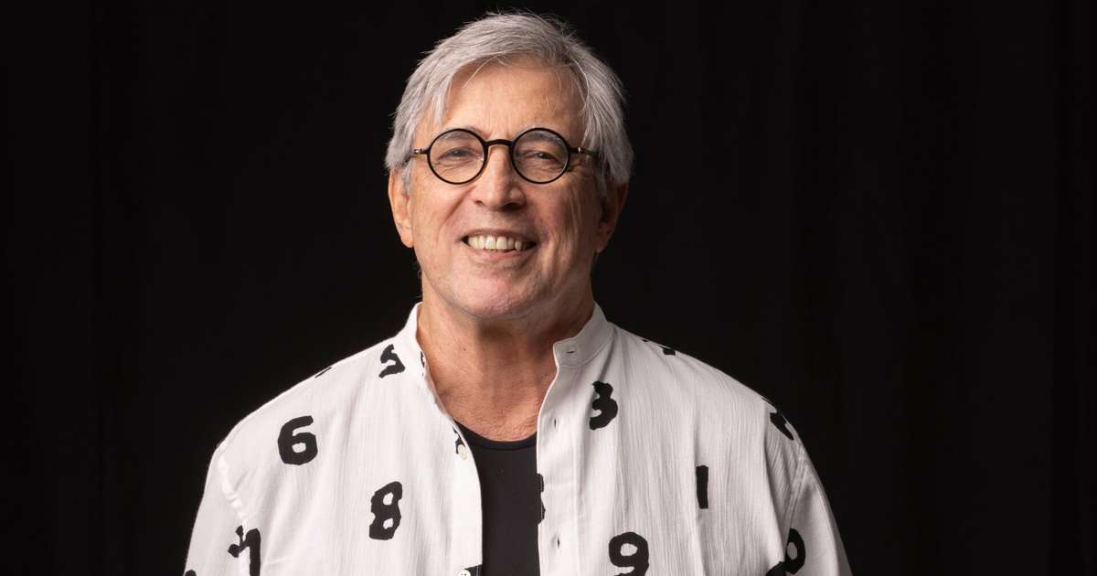 Ivan Lins fará show especial e gratuito no Tokio Marine Hall