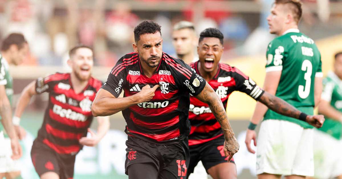 Flamengo vence Palmeiras, conquista o tetra da Libertadores e faz história