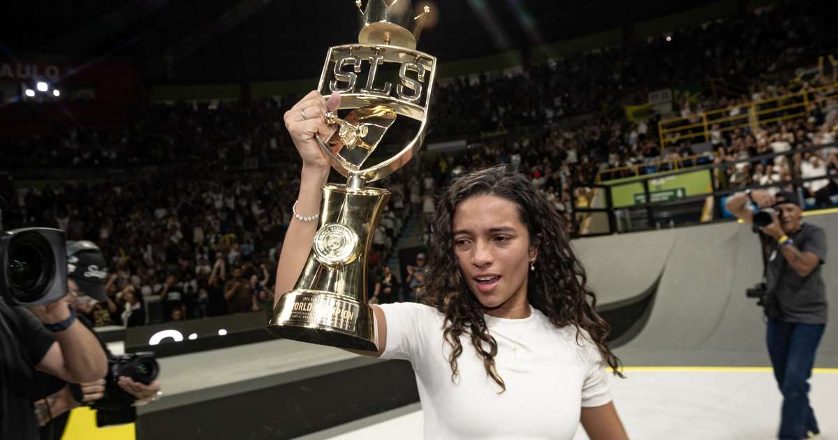 Rayssa Leal conquista tetracampeonato no Super Crown com show histórico