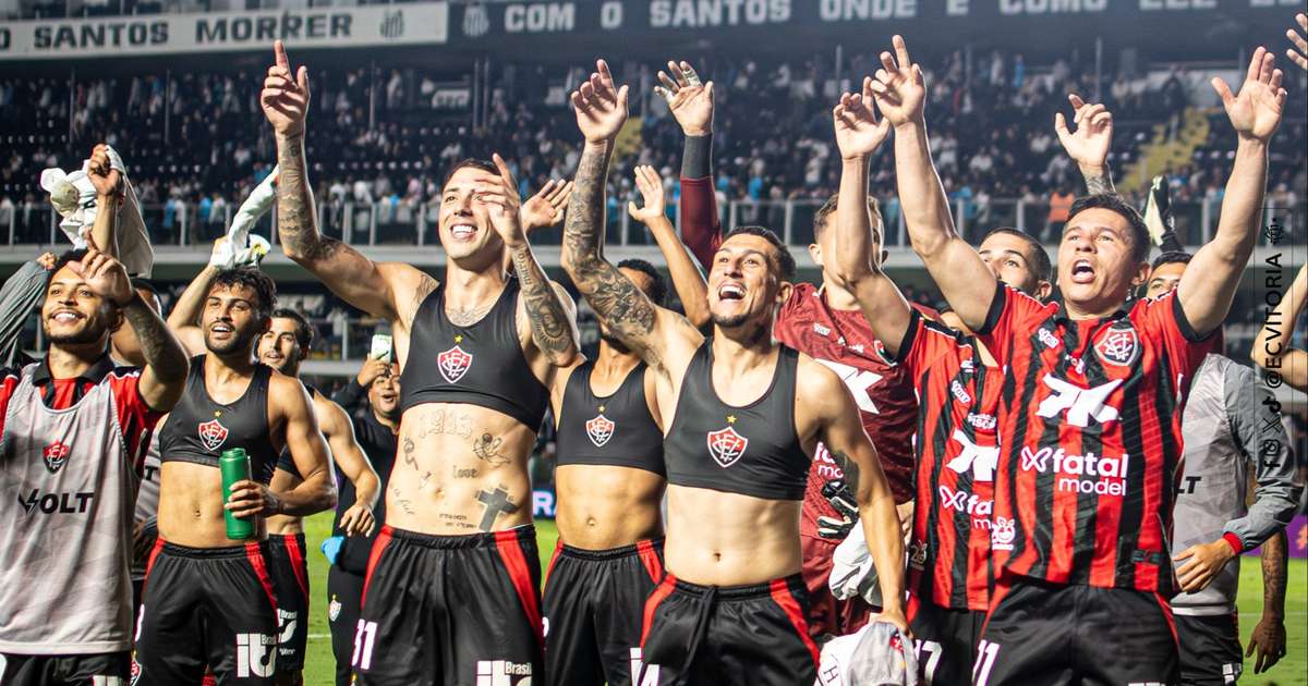 Vitória define treinador para 2026