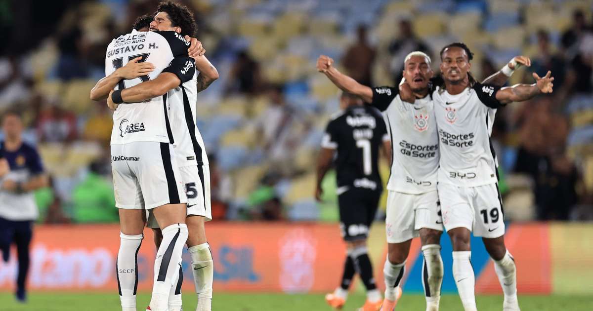 Corinthians vence o Vasco no Maracanã, confirma o favoritismo e ...