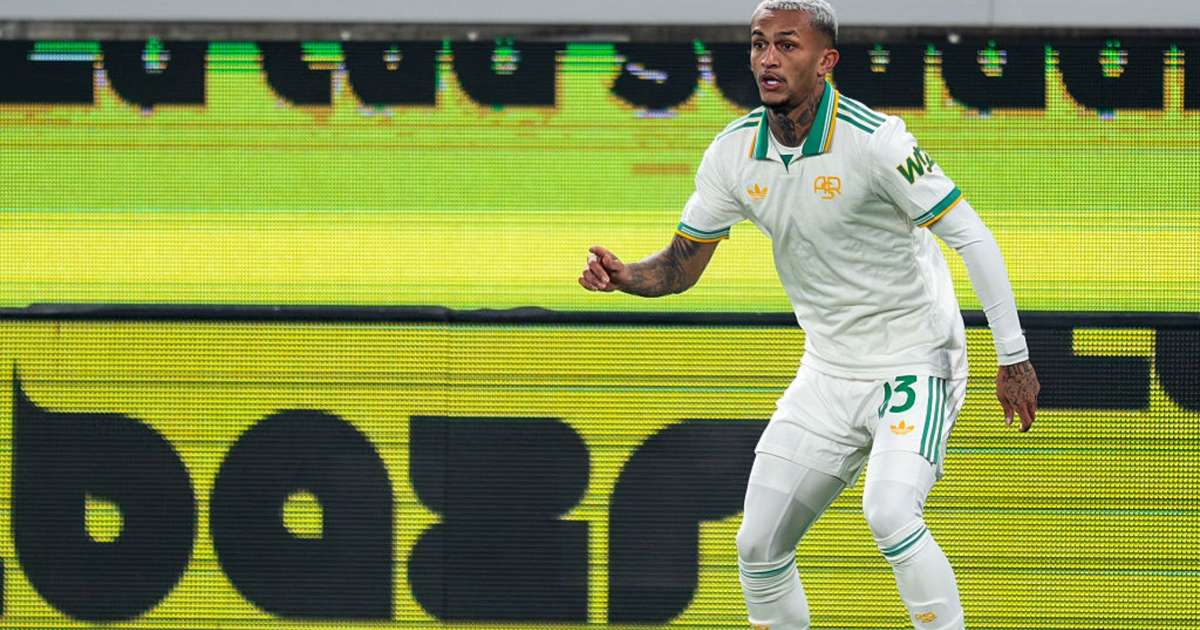 Manchester City demonstra interesse em Wesley, ex-Flamengo