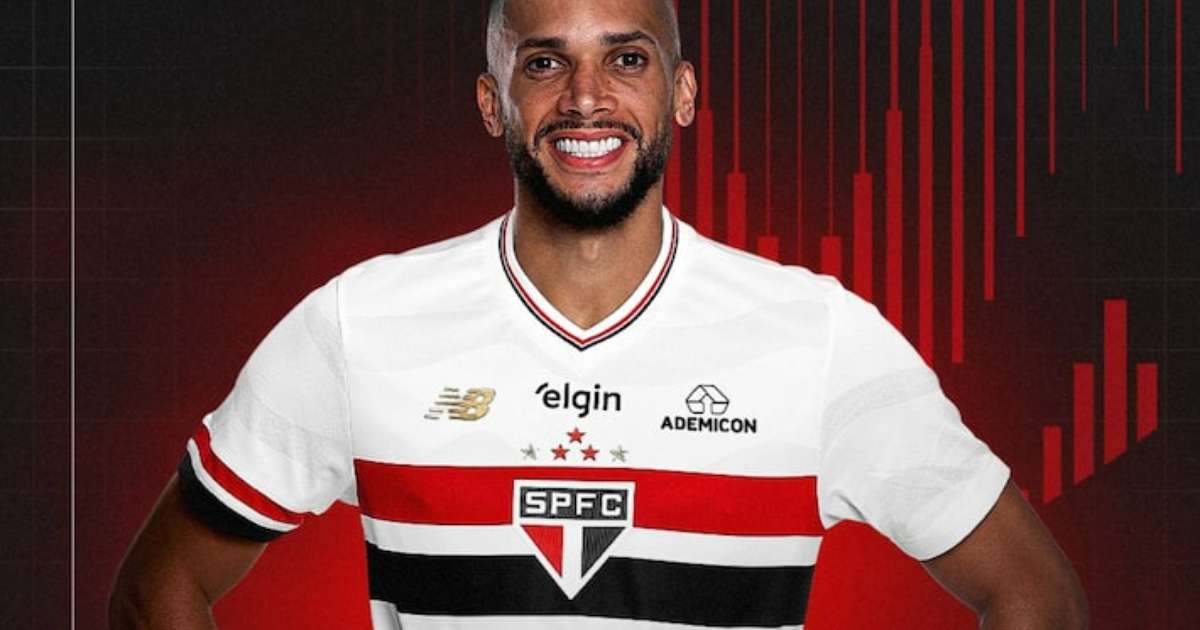 Dória assina contrato de dois anos e reforça a defesa do São Paulo
