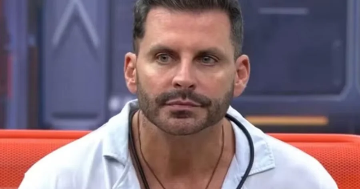 BBB 26: Está fora? Saiba o que aconteceu com Henri Castelli após sofrer ...