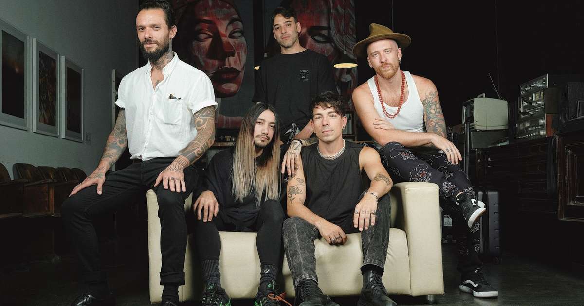 NX Zero se pronuncia após baixista reagir a post de Lula sobre 8 de janeiro