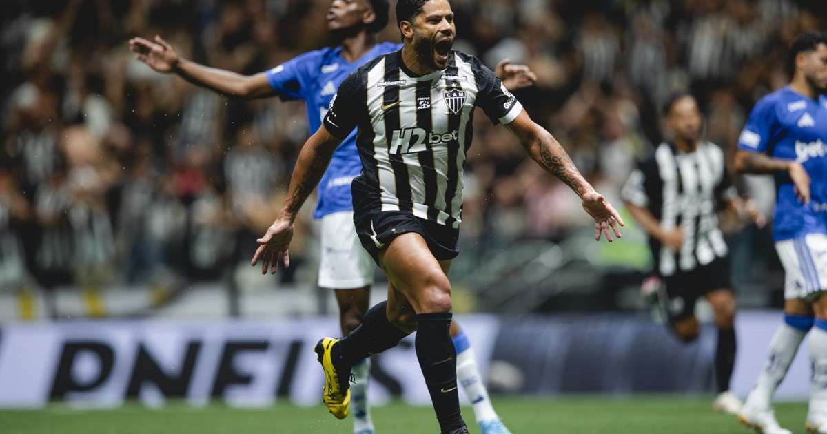 Hulk decide com golaço, e Atlético-MG vence o Cruzeiro