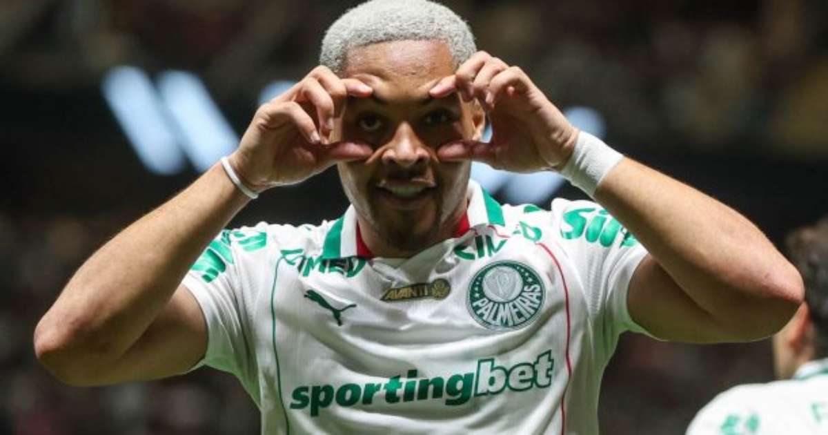 Vitor Roque desencanta em 2026 e tenta repetir sucesso do ano passado