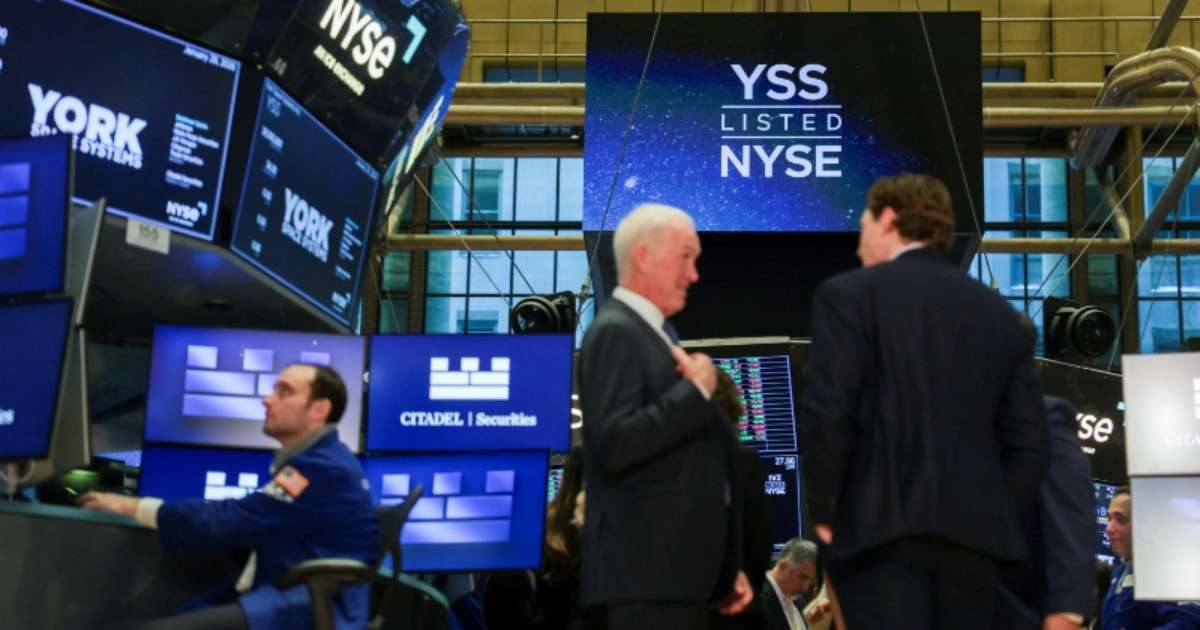 Wall Street tomba com operadores preocupados com disrupção causada por IA