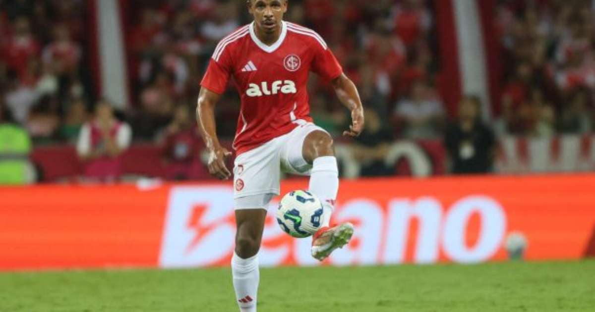 Ex-Internacional e Manchester City, Fernando anuncia aposentadoria