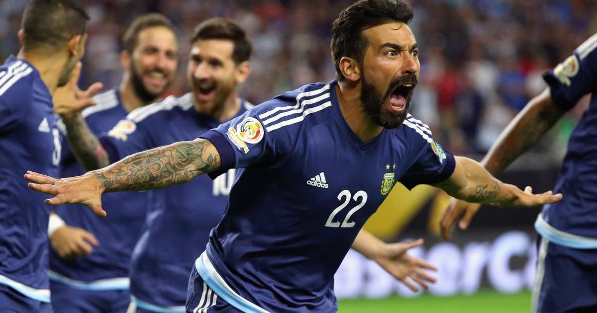 Lavezzi, ex-seleção argentina, luta contra a depressão: ‘estou bem, mas ...
