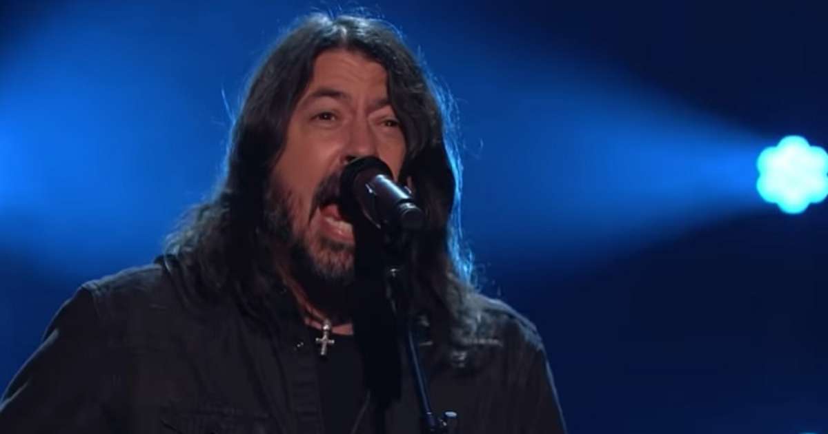 Proibidão: Dave Grohl revela segredo para não ter problema nas cordas ...