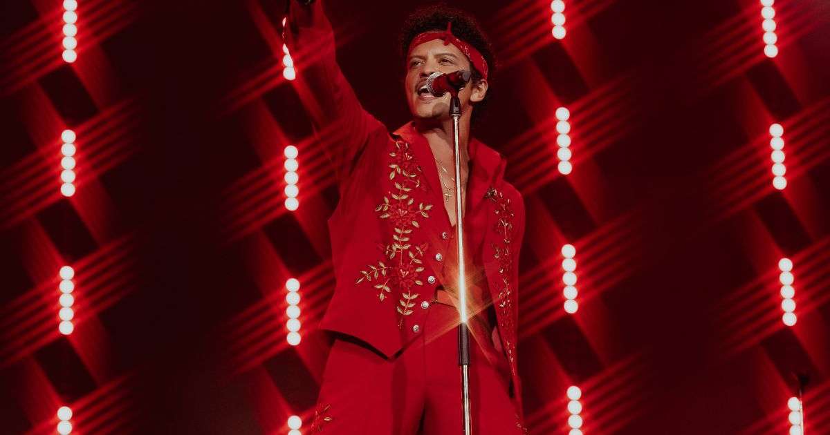Bruno Mars reforça conexão com fãs latinos e lança versão em espanhol ...