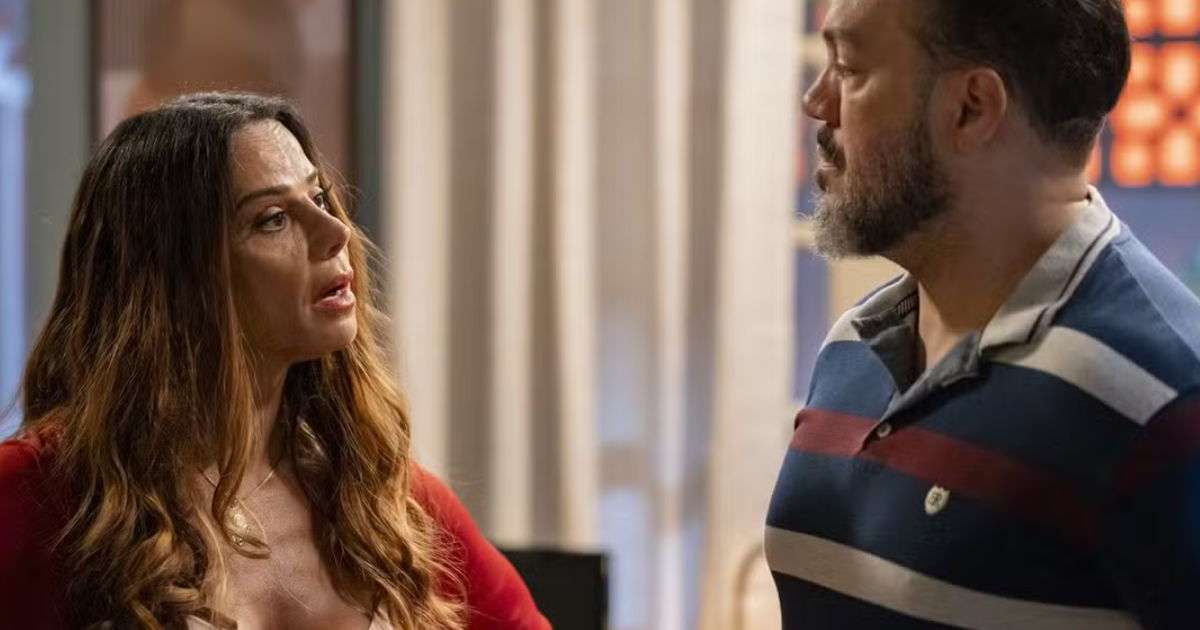 Viviane Araújo veta uso de cenas de beijo de "Três Graças" em shows do Belo