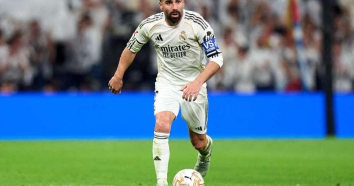 Real Madrid comunica saída de Carvajal no fim da temporada