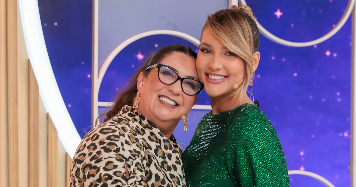 Mãe de Virgínia perde a paciência e sai em defesa da influenciadora ...