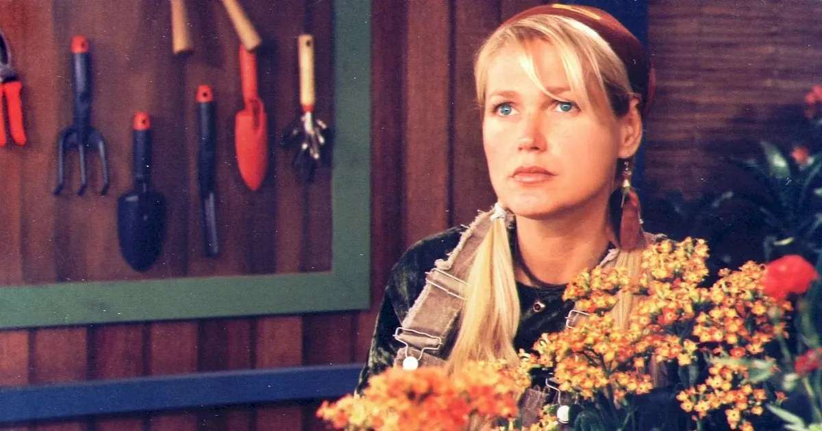 Xuxa rebate ex-Paquita em assunto ligado a cachês