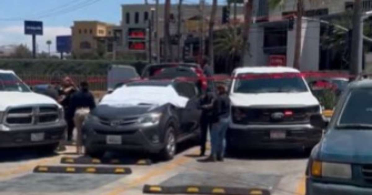 O que se sabe sobre o corpo encontrado em frente ao estádio onde a ...