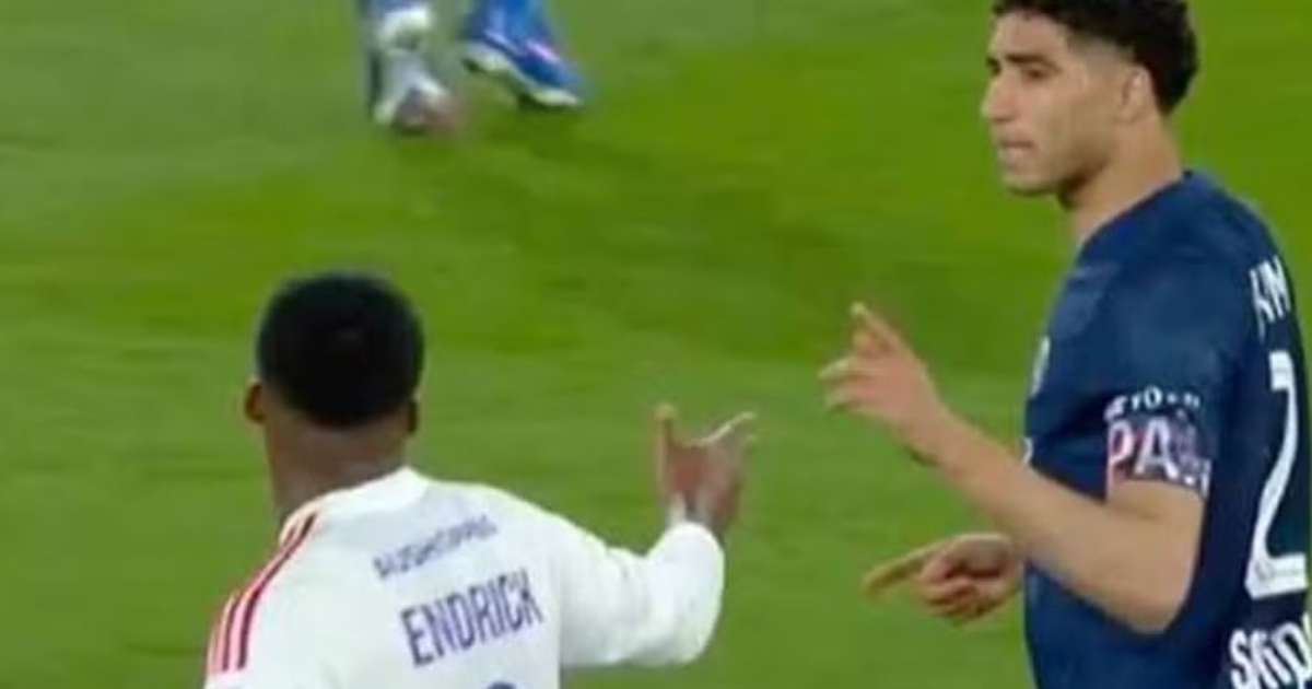 Hoje adversários, Endrick e Hakimi bateram boca em jogo do Francês há ...