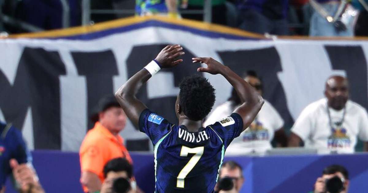Brasil aproveita fragilidade do Haiti e desencanta na Copa com ...