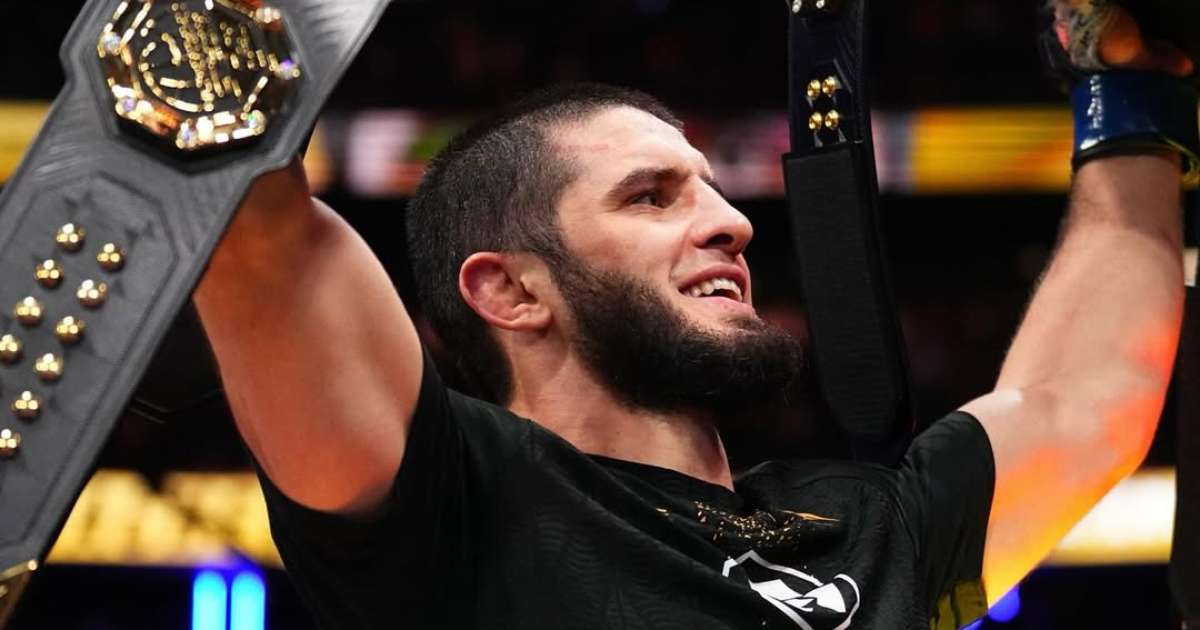 Makhachev explica motivo de não ter acertado luta contra Topuria