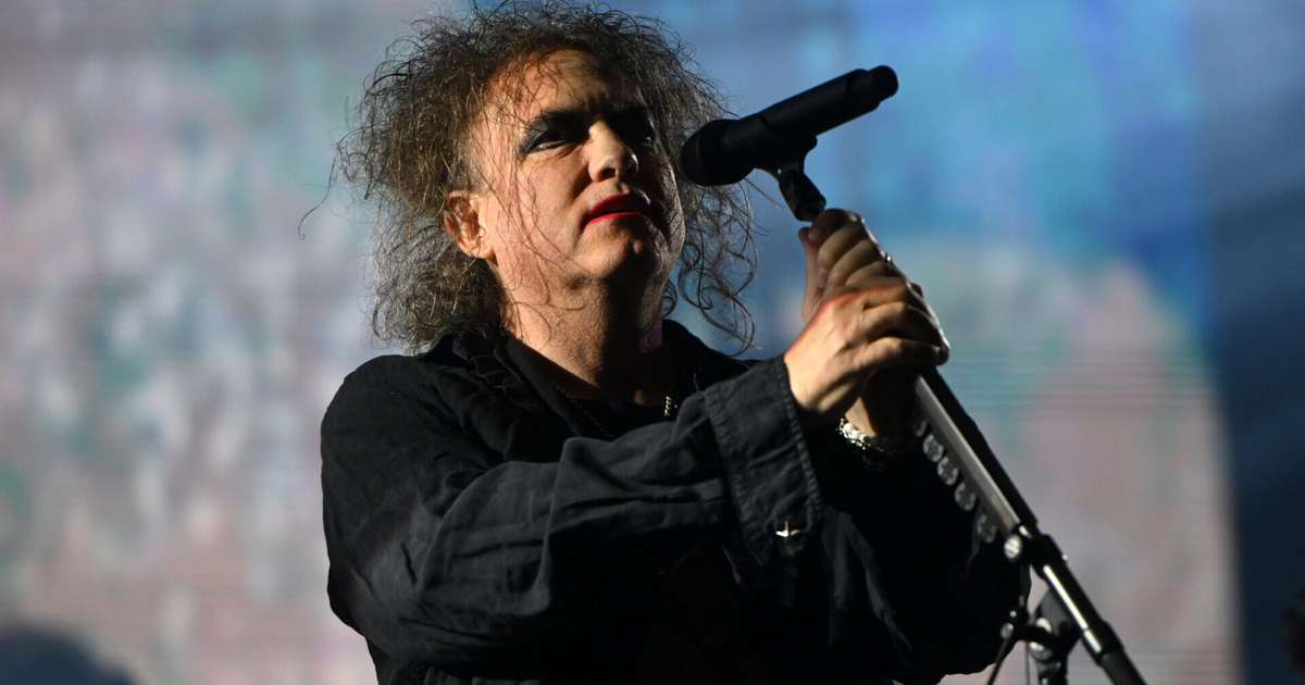 Robert Smith entra na Billboard Hot 100 como artista solo pela primeira vez