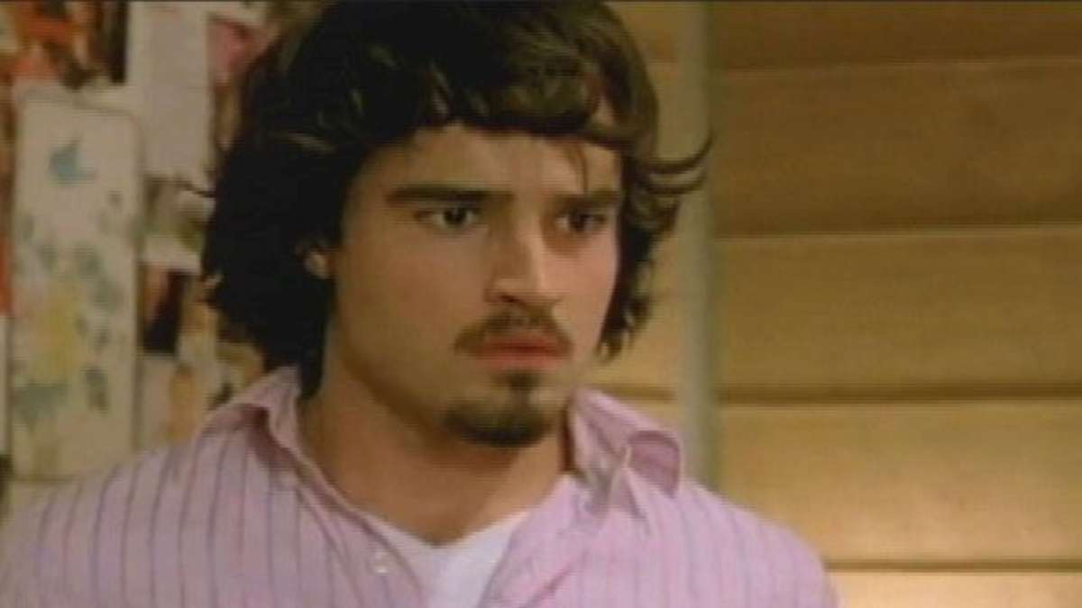 Ator americano morre em acidente de carro