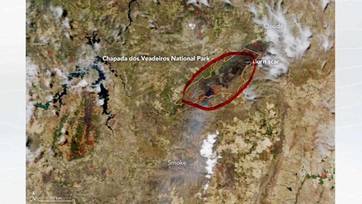 Imagem de satélite da Nasa mostra queimadas na Chapada dos Veadeiros (GO)