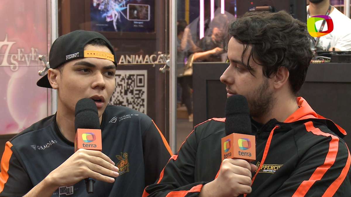 Desafio de LoL: quem sabe mais com Stepz e Damage
