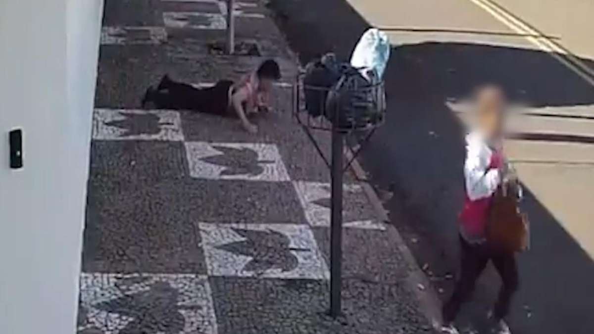 VÍdeo Idosa De 81 Anos é Atacada Por Assaltante No Paraná