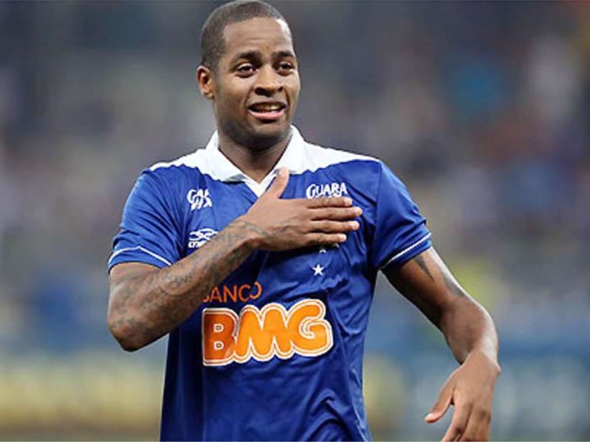 Dedé explica isolamento e diz estar "85% pronto para voltar"