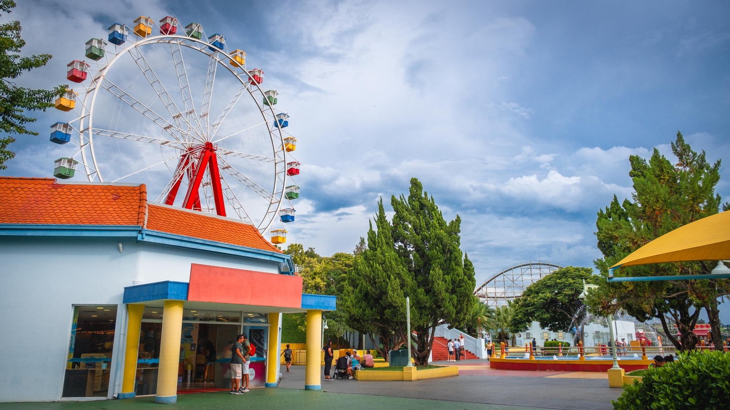 Hopi Hari oferece entrada gratuita para mulheres durante o mês de março