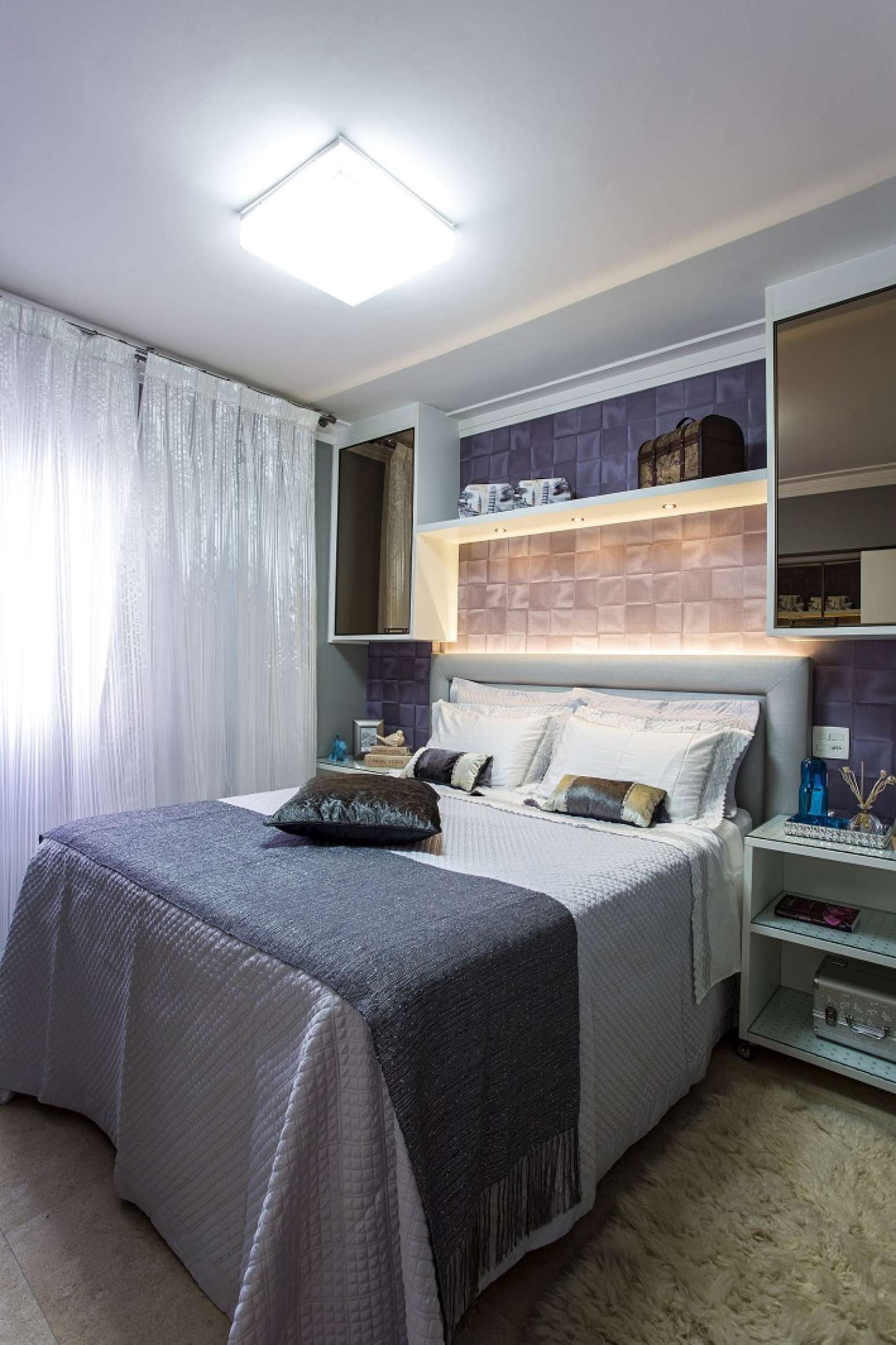 Decoração com coco, couro e mais: veja como revestir as paredes...