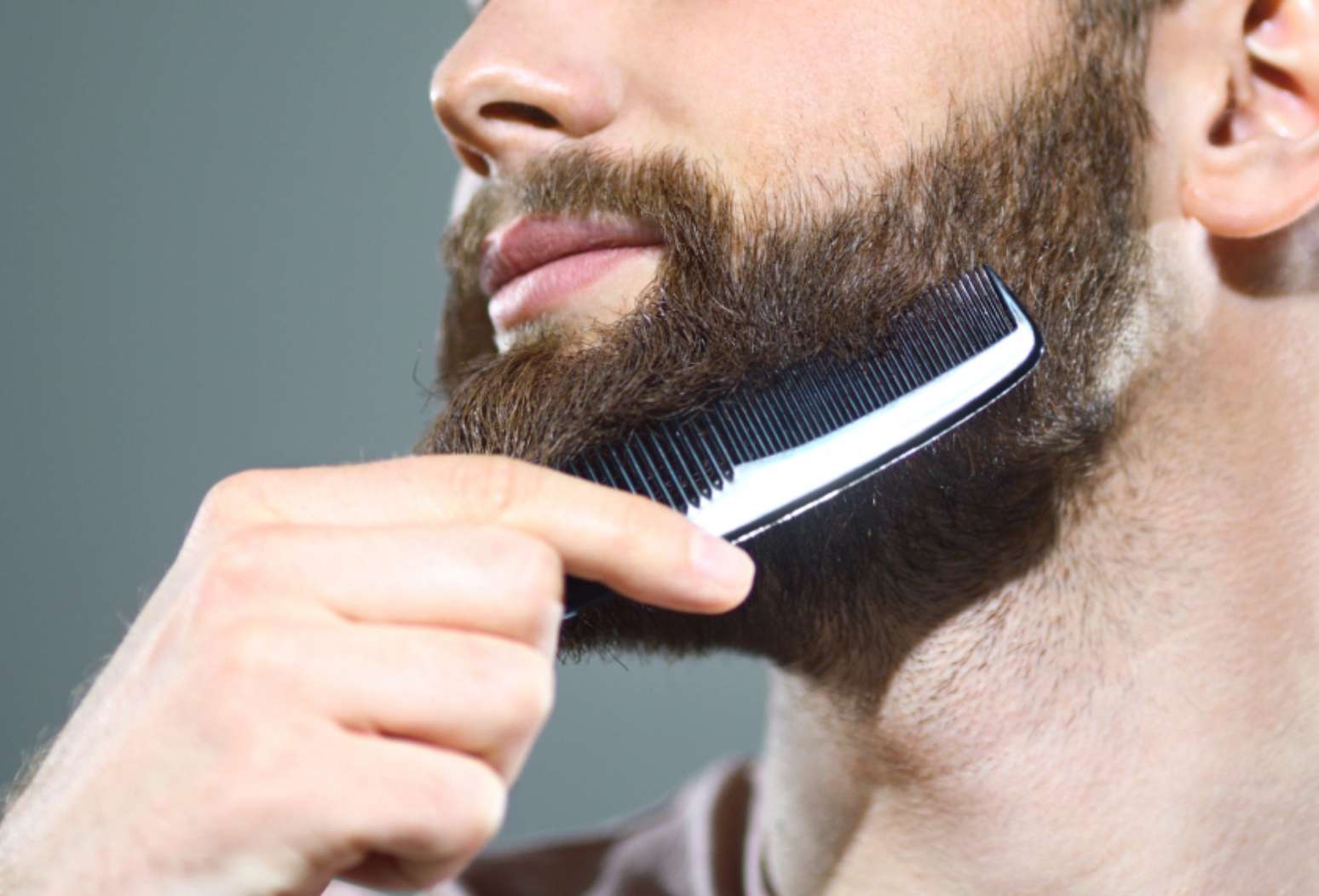 Descubra como fazer a barba crescer mais rápido