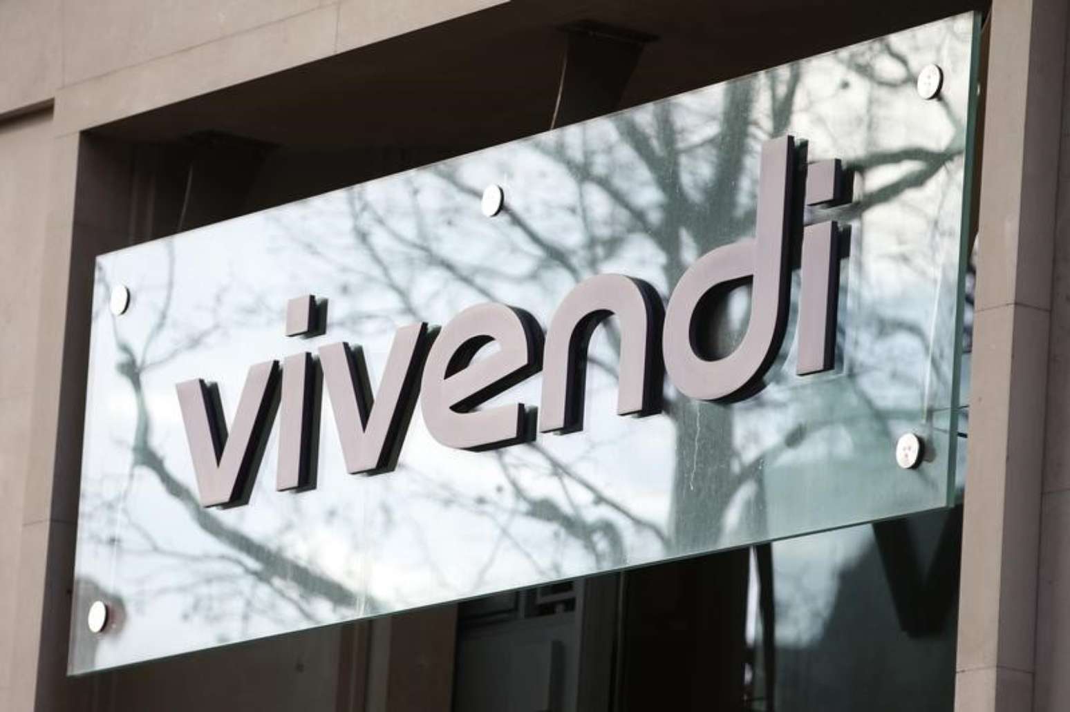 Vivendi pode evitar venda de participação na Mediaset com um trust