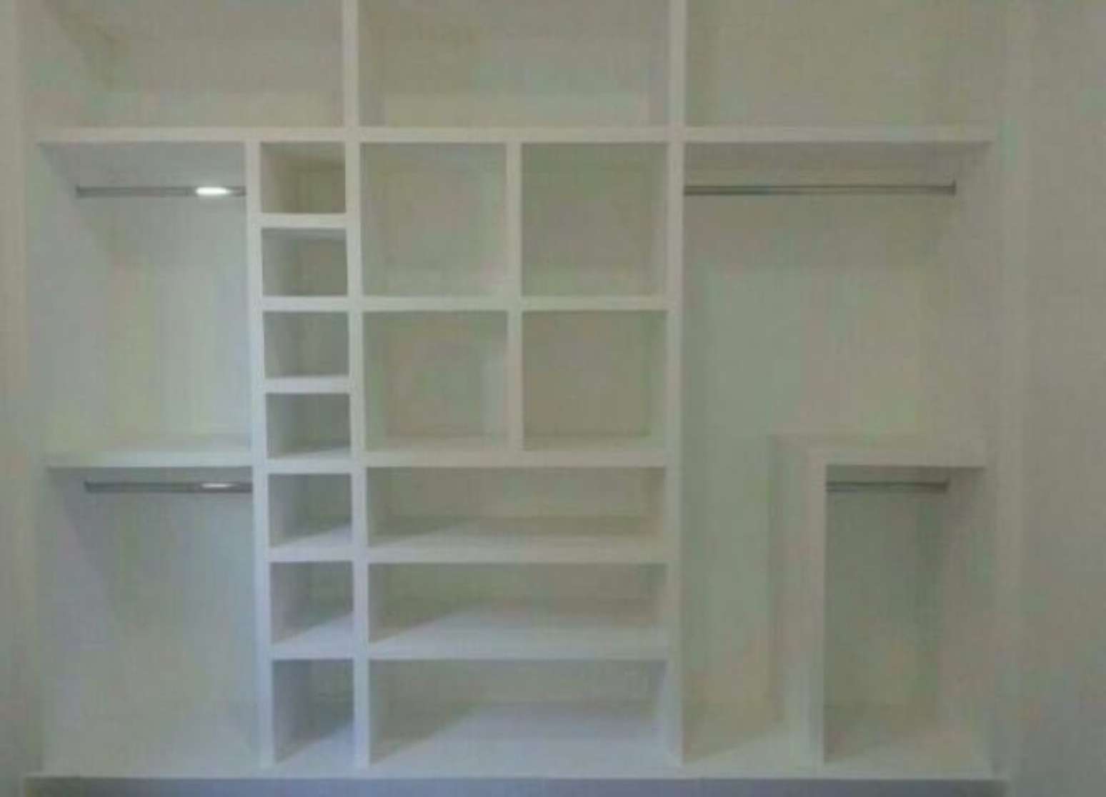 Guarda-Roupa de Gesso: Vantagens, Desvantagens e Dicas +39 Imagens