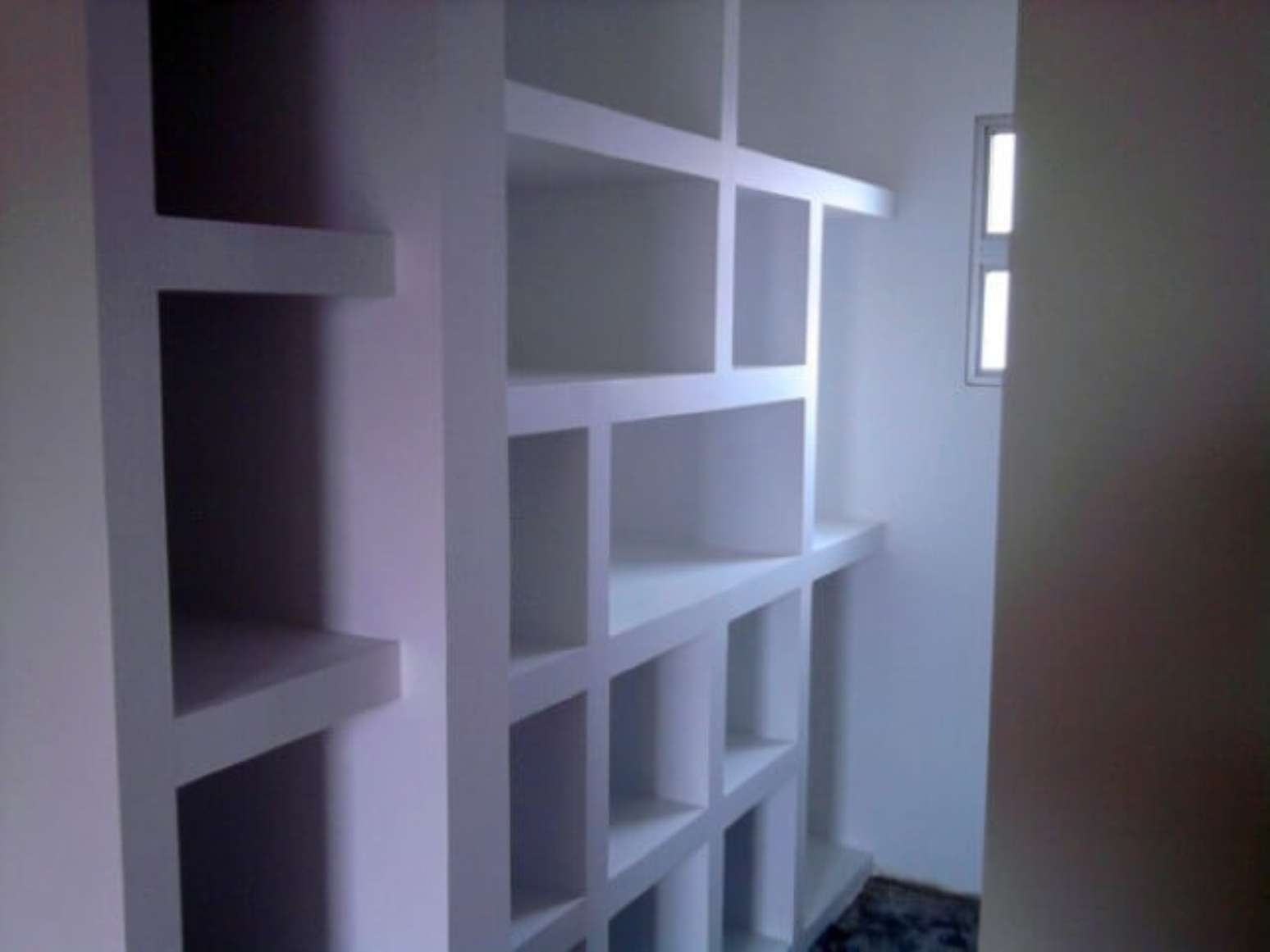 Guarda-Roupa de Gesso: Vantagens, Desvantagens e Dicas +39 Imagens