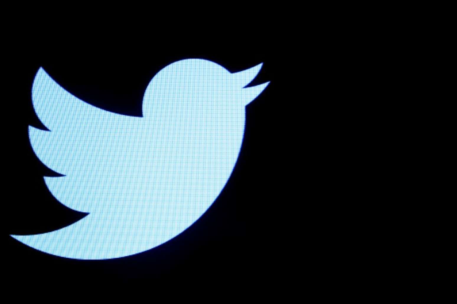 Twitter proíbe teórico da conspiração Alex Jones de tuitar por sete dias