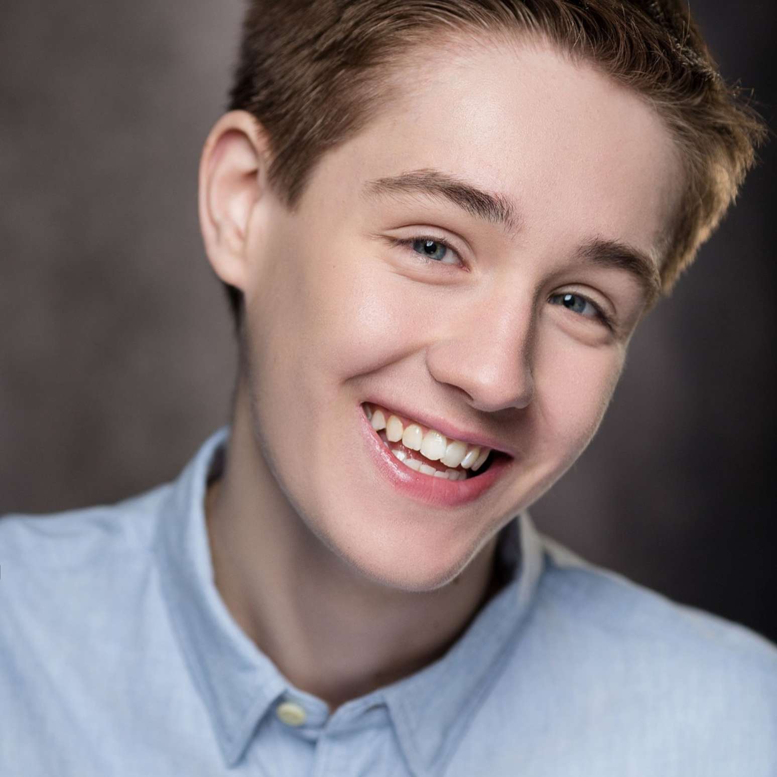 Archie Lyndhurst (2000 - 2020)