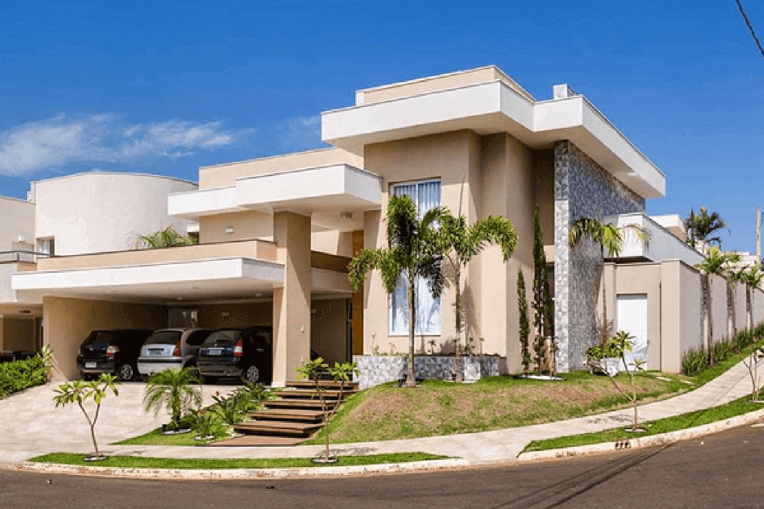 Platibanda: +72 Projetos para Você Esconder a Estrutura do Seu Telhado