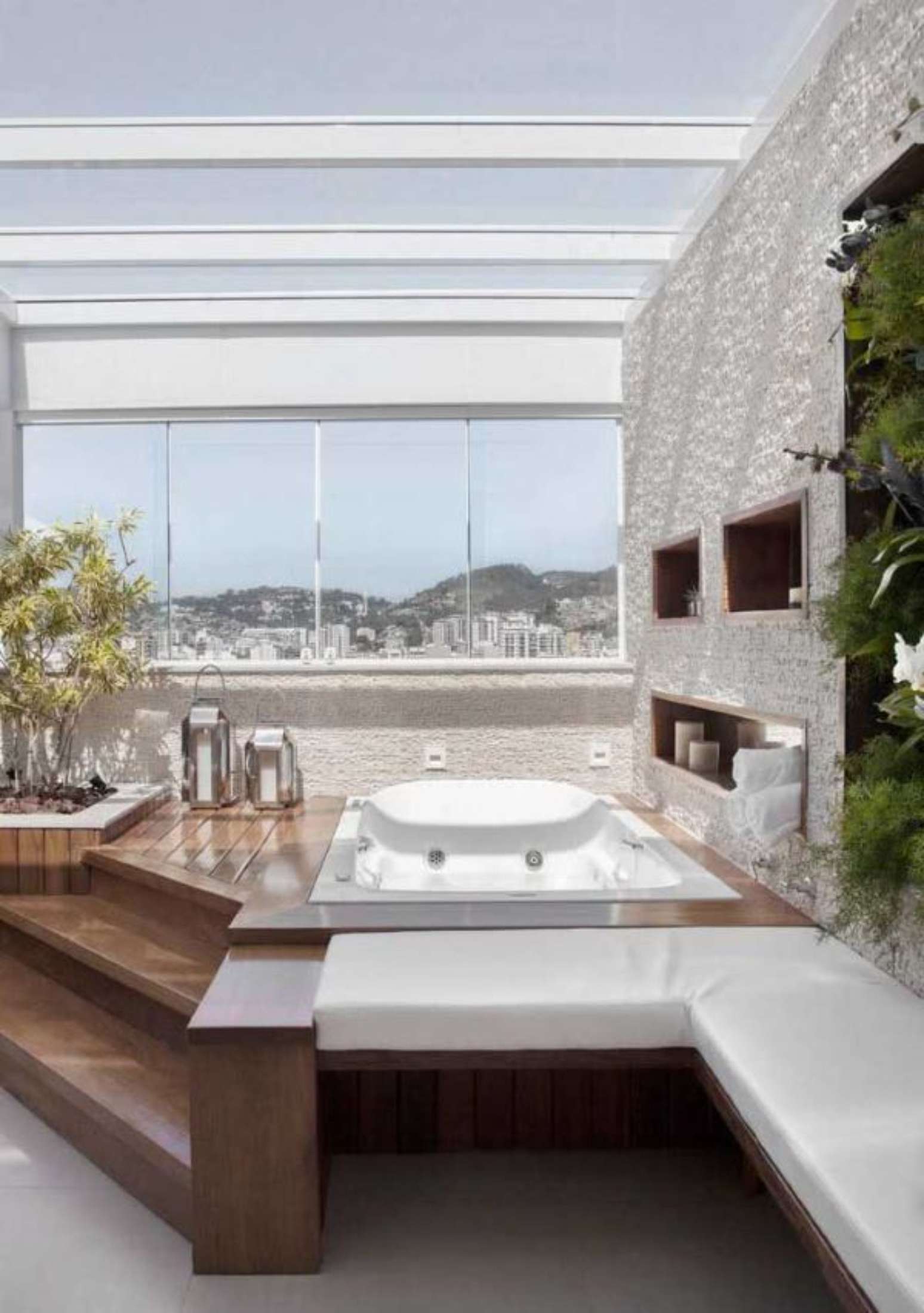 Jacuzzi Externa: +58 Modelos para Sua Área Externa dos Sonhos