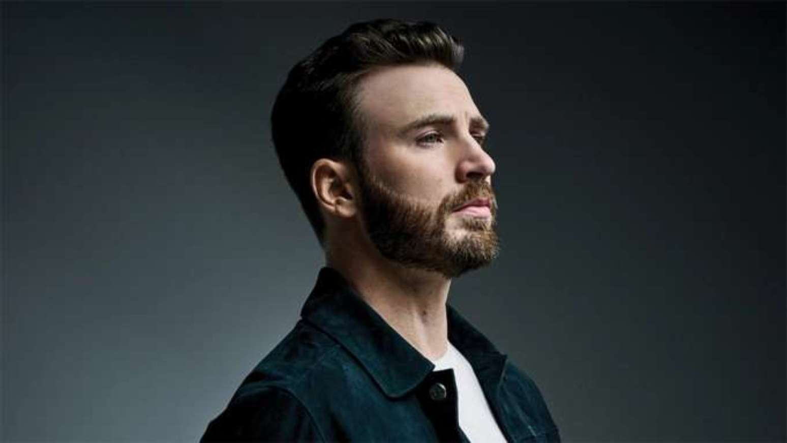 Chris Evans é eleito o homem mais sexy do mundo de 2022