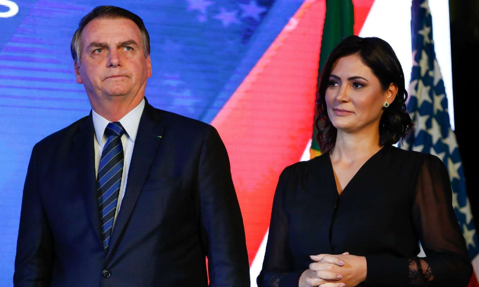 Michelle Bolsonaro se defende de suspeita de 'rachadinha'