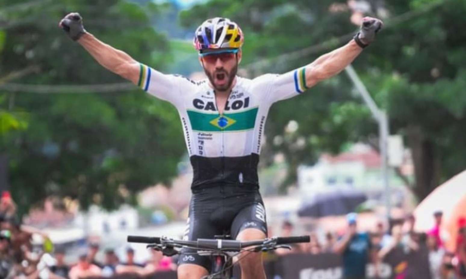 Relembre algumas das grandes provas de Henrique Avancini