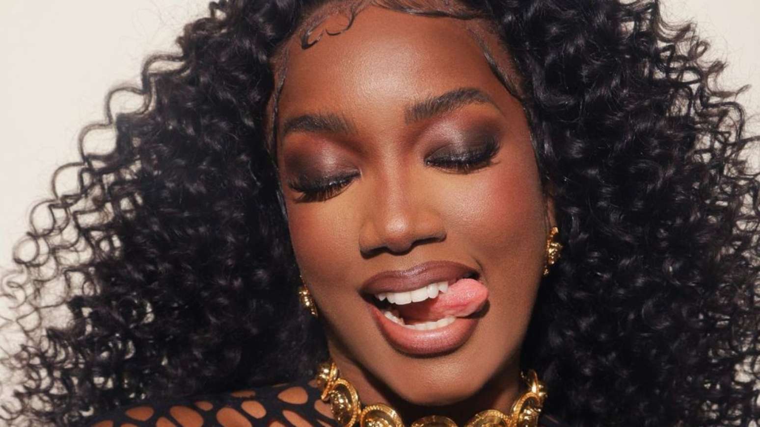Iza conta detalhes de seu relacionamento com Yuri Lima
