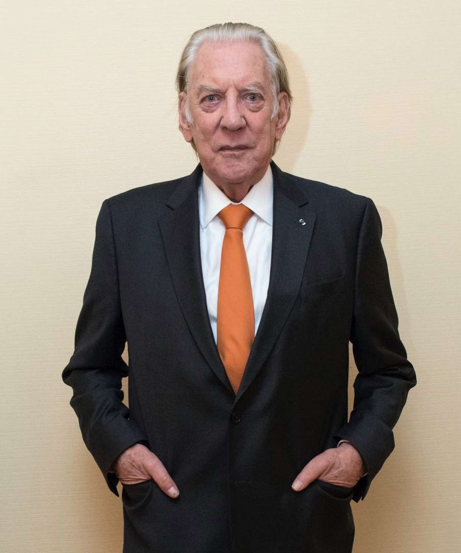 Donald Sutherland entra em nova série western do criador de "Yellowstone"