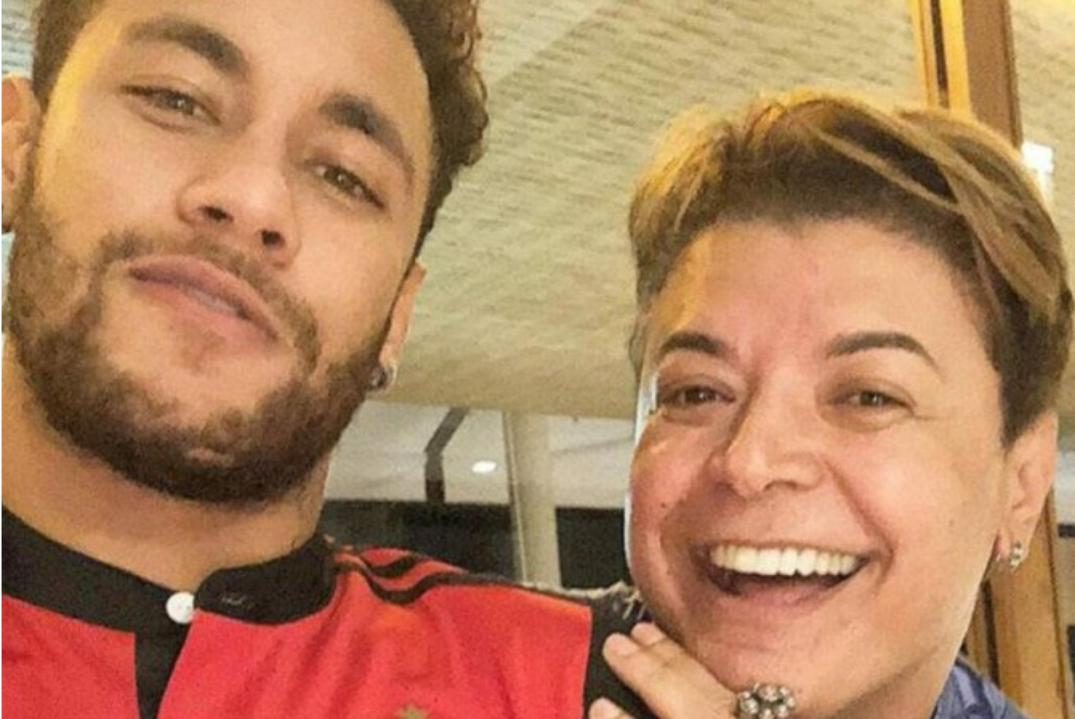 Neymar debocha de acusações de infidelidade em conversa com David Brazil