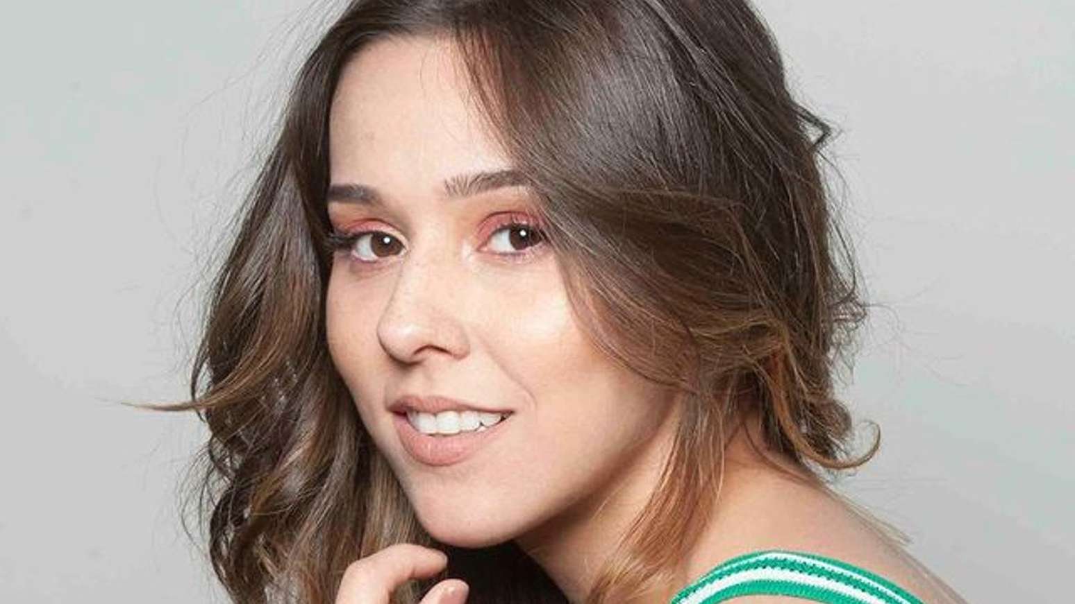 Thati Lopes se assustou ao saber que faria cenas quentes com Tony Ramos